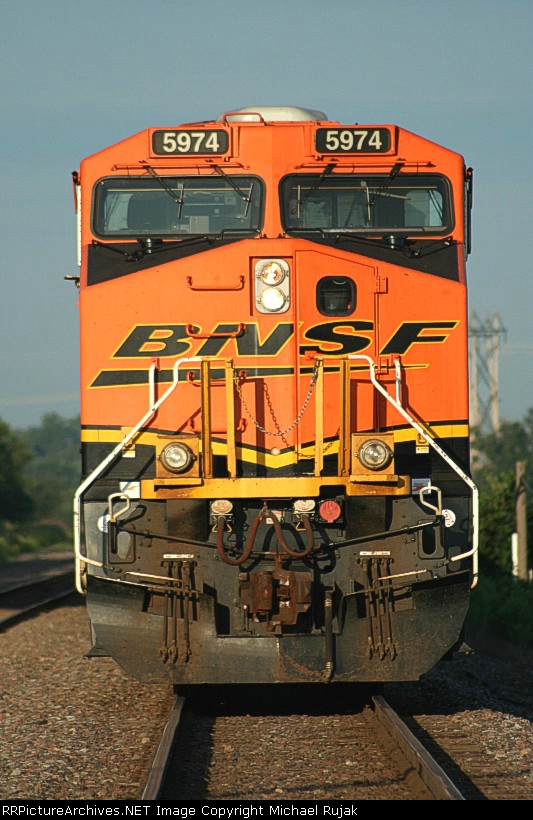 BNSF 5974